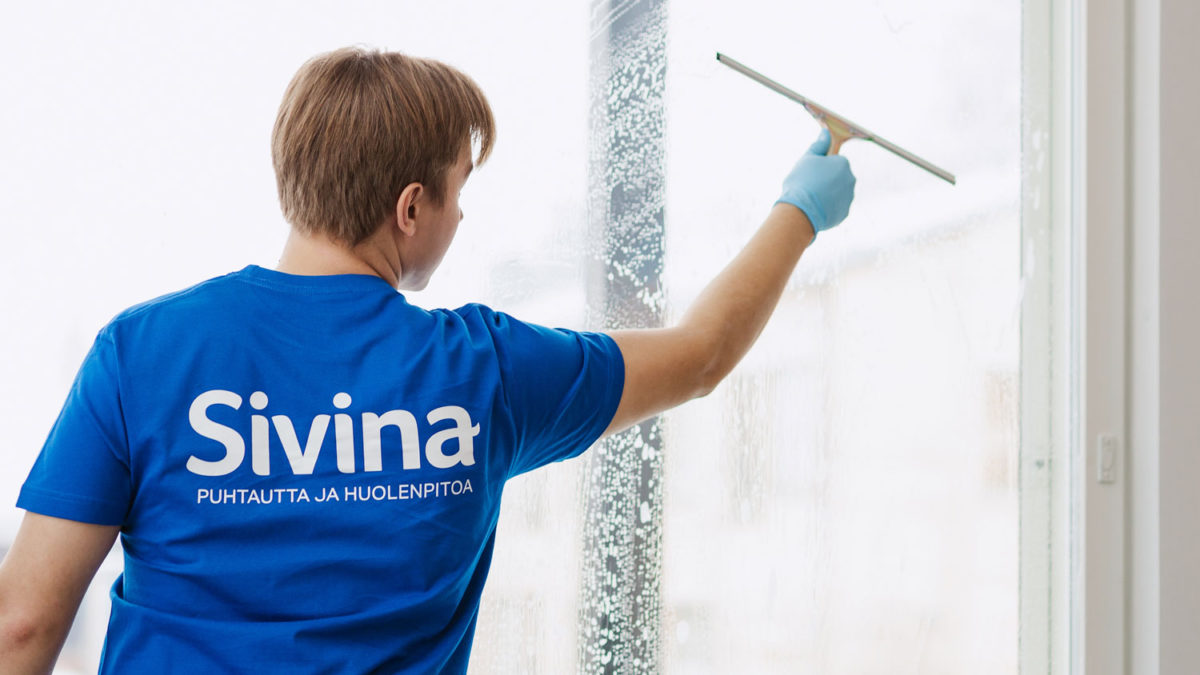 Ikkunanpesu kotiisi - Kotisiivous Sivina Oy